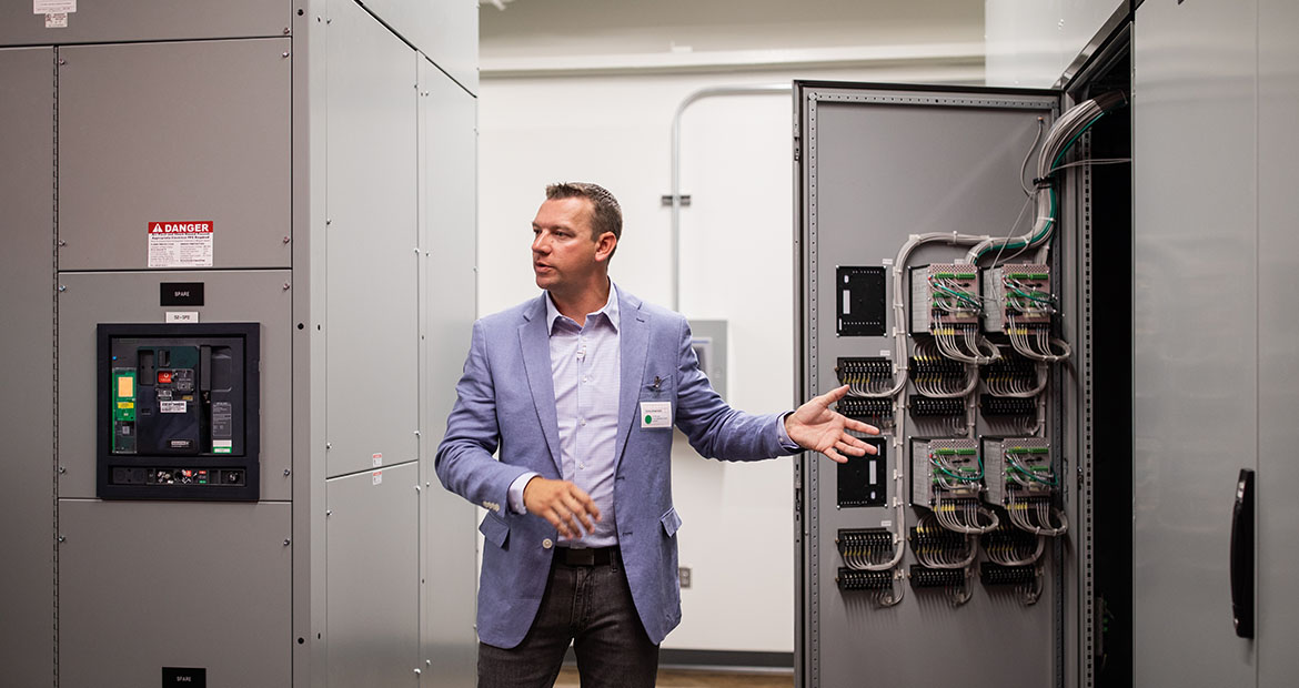 Take an in-depth exploration into Cummins' state-of-the-art Microgrid ...